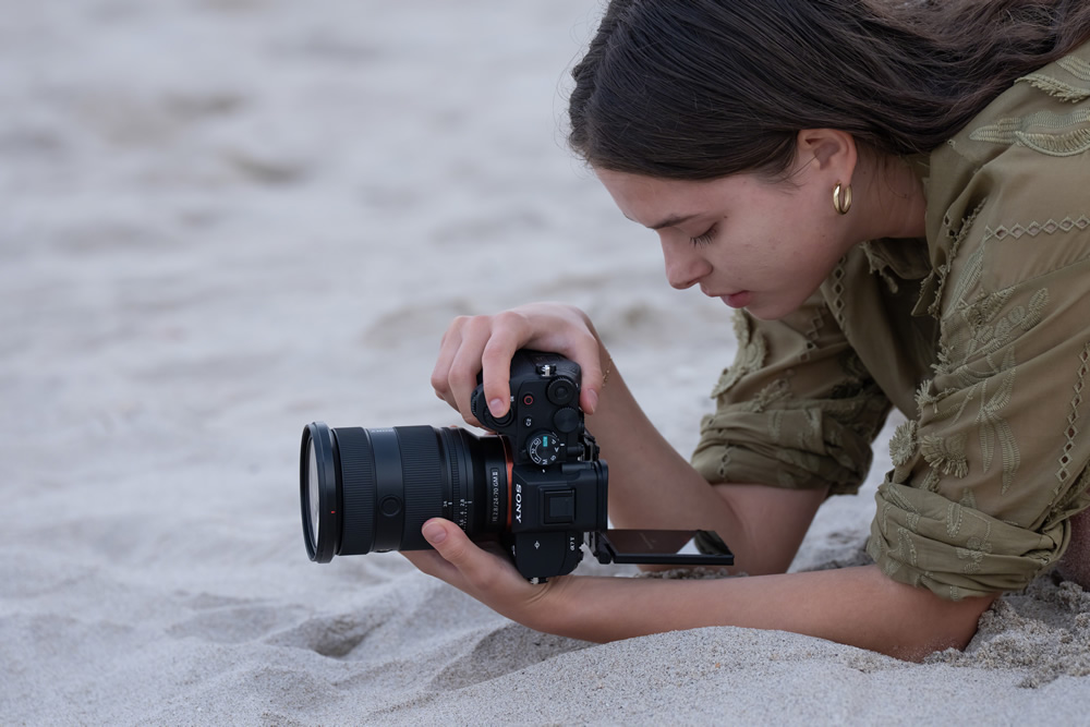 Sony Launches Alpha 7 V and FE 28-70mm f/3.5-5.6 OSS II - Camerauser